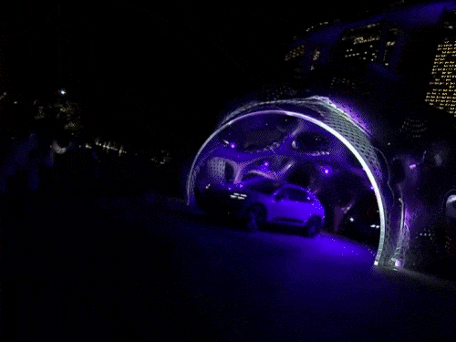 Porsche launches 2 cheaper variants of Macan EV in India | પોર્શે Macan ...