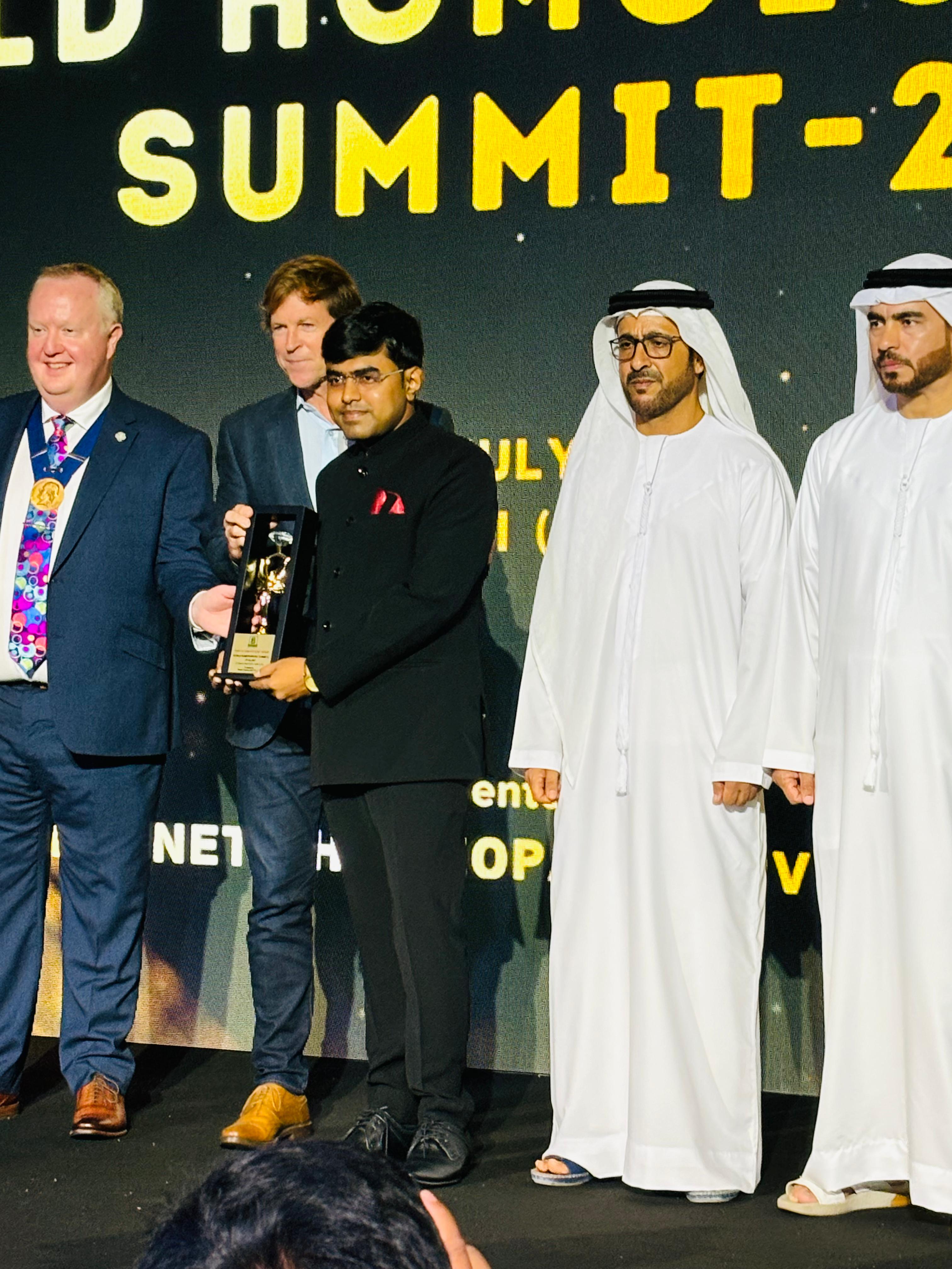 Dr. Rajarshi honored in Dubai for his special contribution to ...