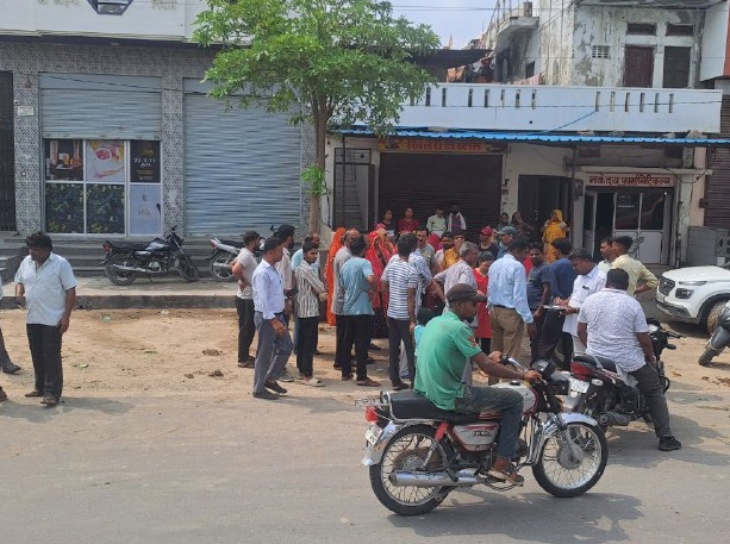 Anger erupted against the spa center in Pali