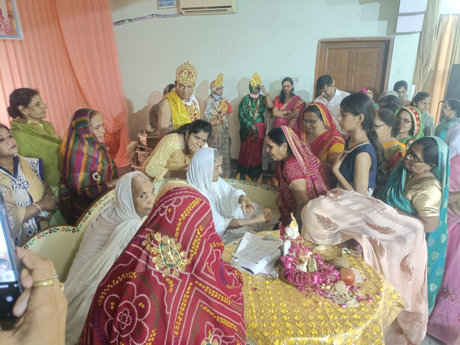 Ashta Puja performed on Guru Purnima | गुरु पूर्णिमा पर की अष्ट पूजा ...
