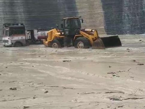 Chhattisgarh Rain water entered the Kusmunda mine of Korba | कोरबा की ...