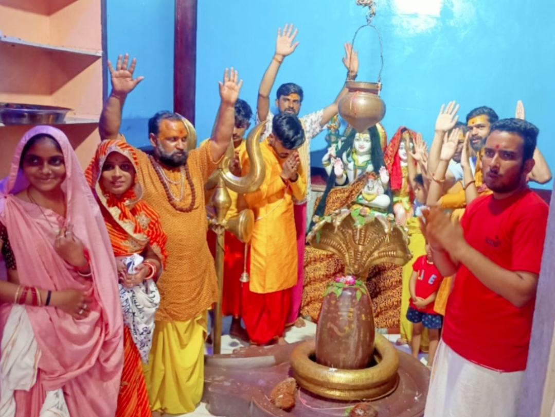 Devariya Mahadev temple built on land worth 50 lakhs | 50 लाख की जमीन ...