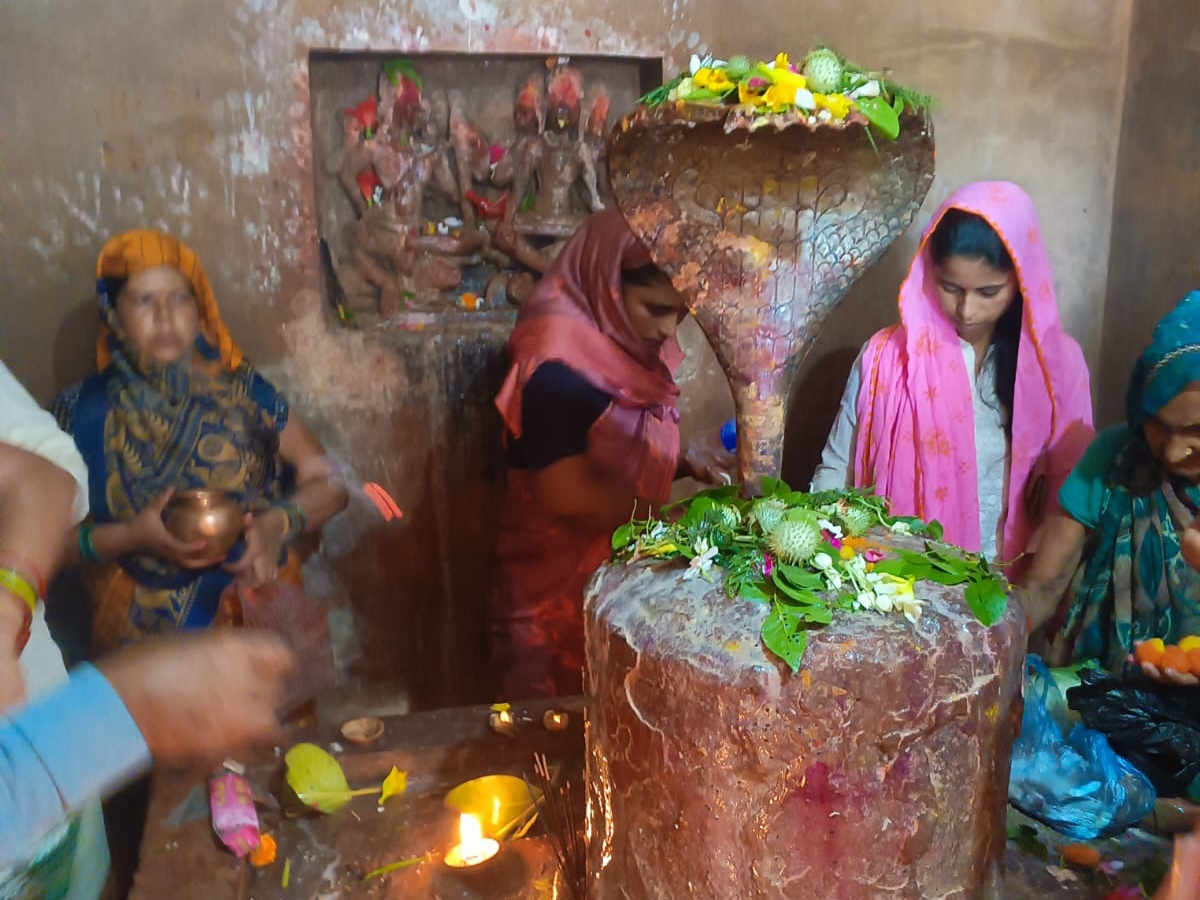 Kanpur Bhadreshwar Mahadev temple Ghatampur sawan 2024 Shiv mandir
