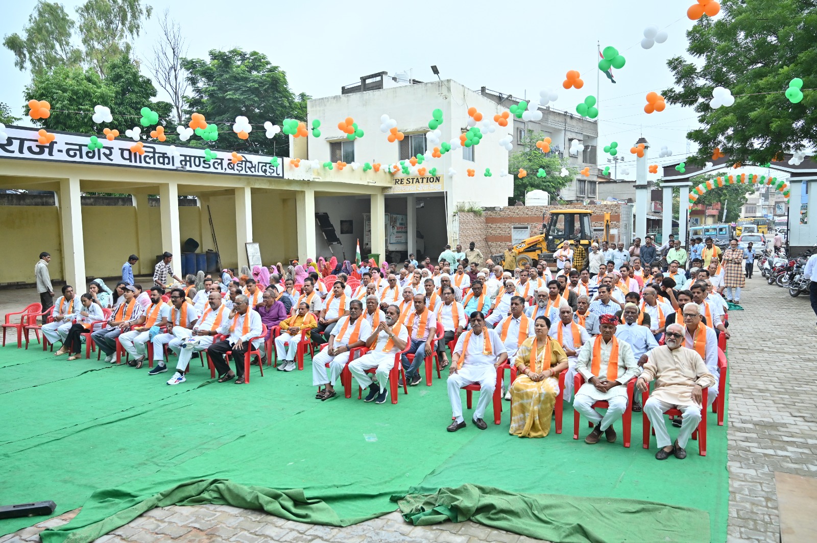 Malkham artists showed their skills in Badi Sadri | बड़ी सादड़ी में ...