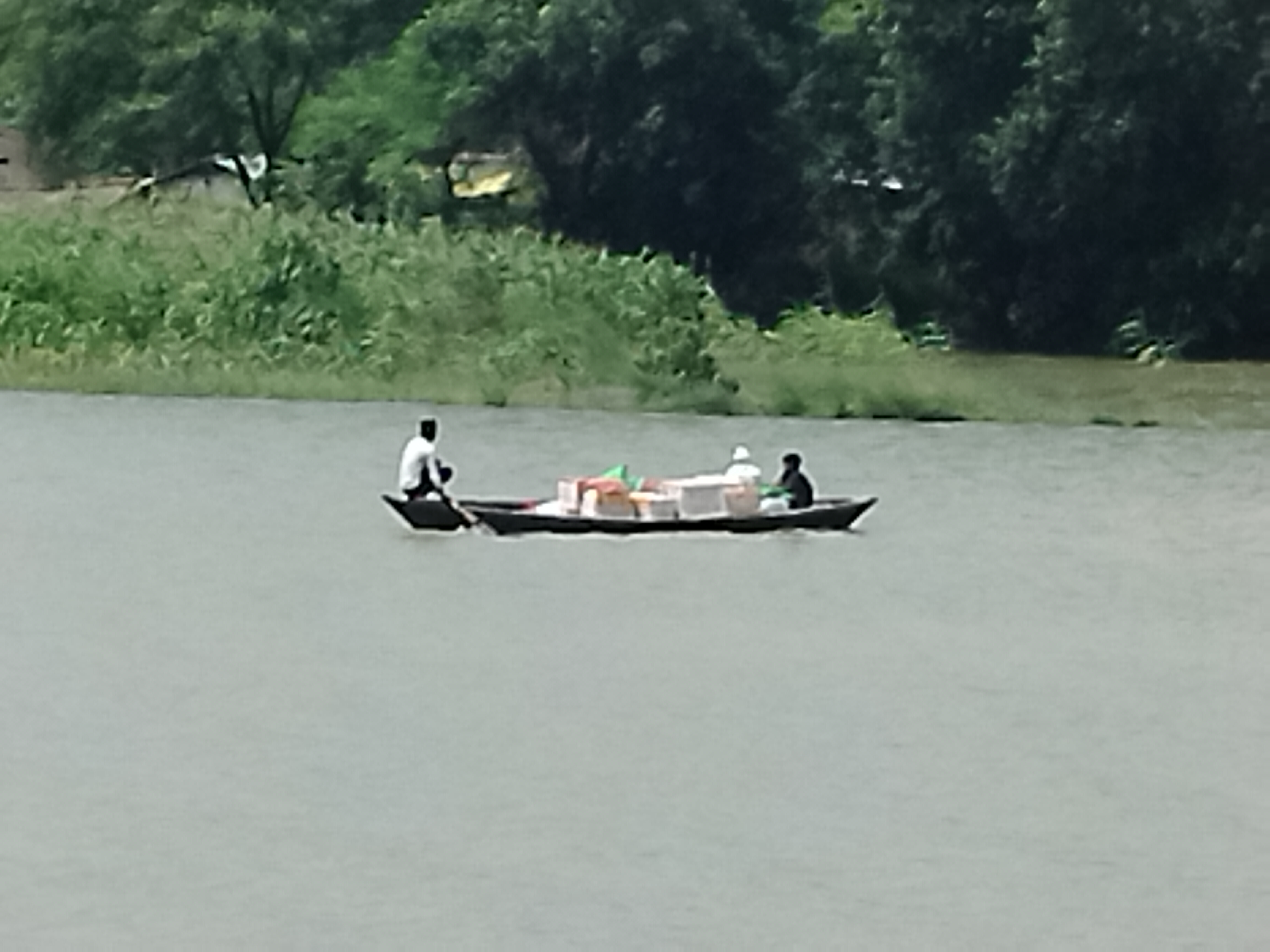 Saryu river in Ballia is 70 cm above the danger point | बलिया में खतरे ...