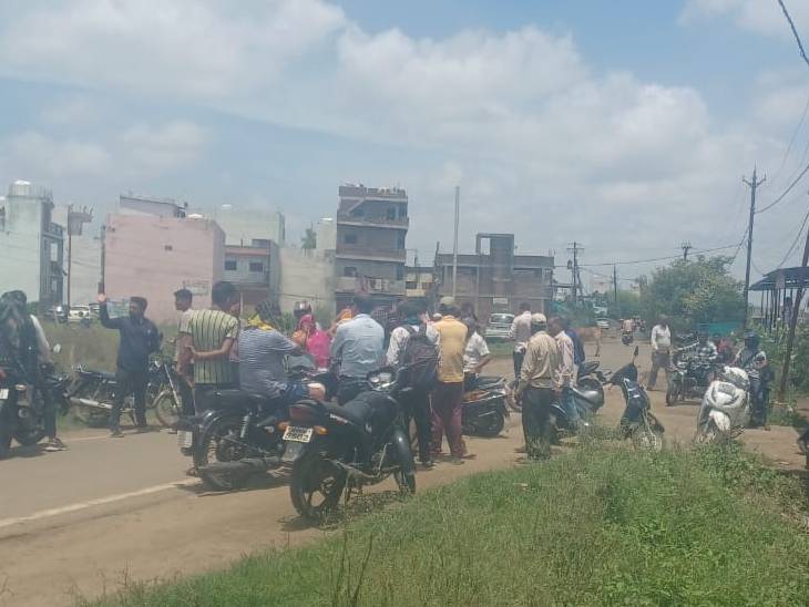 4 hours ruckus in Bhopal's Khejra Baramda | भोपाल के खेजड़ा बरामद में 4 ...