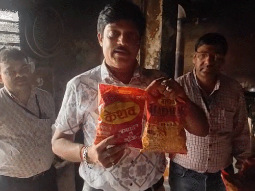 Raid on a snacks manufacturing factory, took samples and sent them to ...