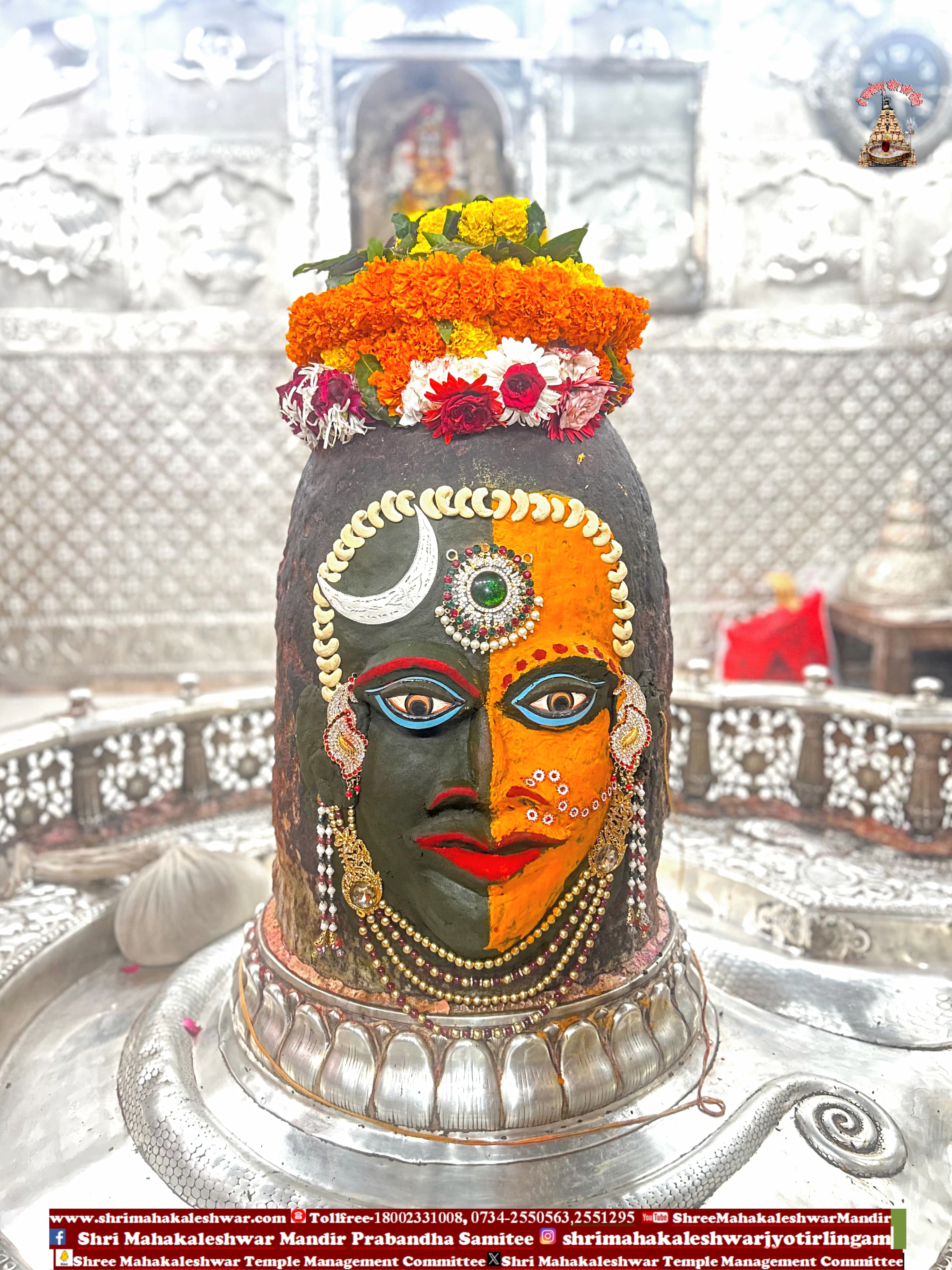 Lord Mahakaal's decoration in the form of Ardhanarishwar
