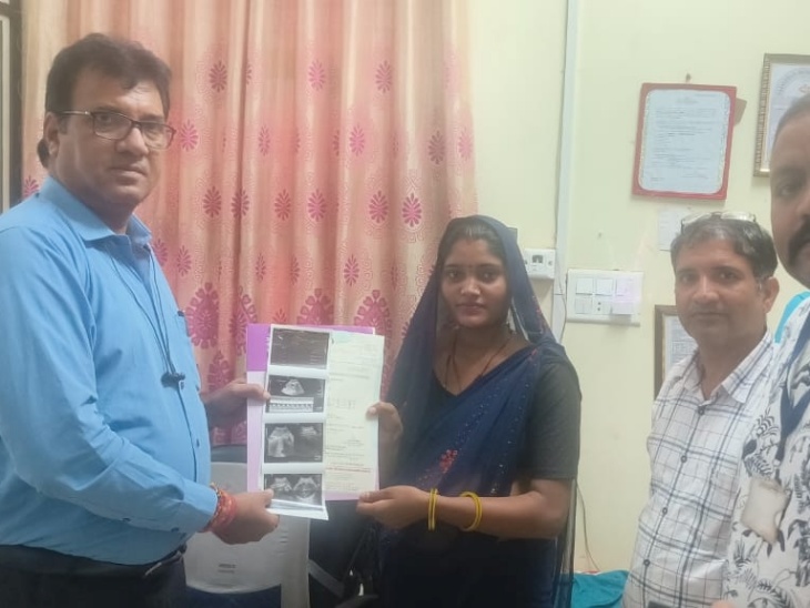 76 vouchers were deducted on the first day under Maa Voucher Scheme ...