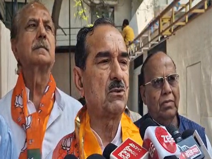 Rajasthan Chief Minister Bhajanlal Sharma and BJP State President Madan ...