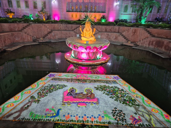 Artists decorated Sanjhi at the mythological Brahmakund of Mathura, a ...
