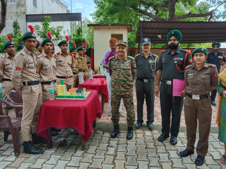 NCC battalion organized a competition in Mathura, gave the message of ...