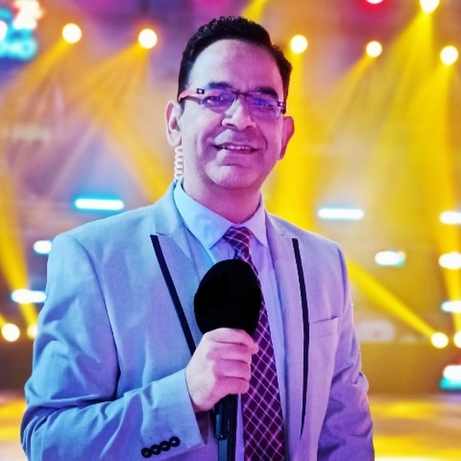 Punjab Hindi Commentator Sunil Taneja Story | Cricket Hockey Kabaddi ...