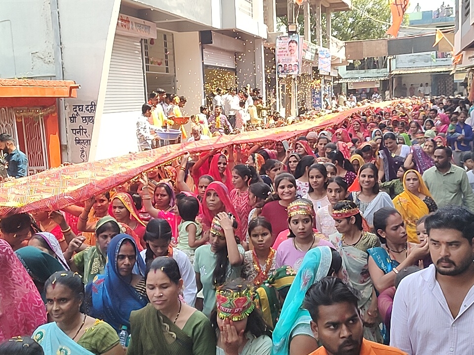 Chunri Kalash Yatra became an example of Hindu Muslim unity
