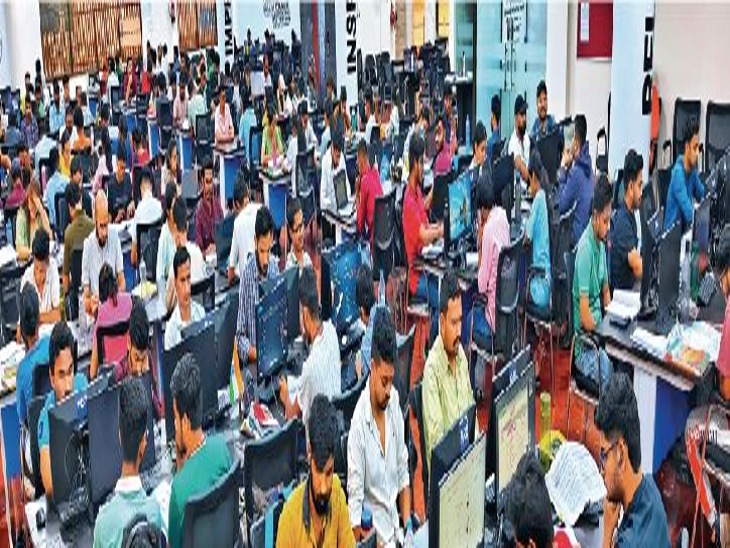 This is not a corporate or BPO office, it is our Takshila Library which ...