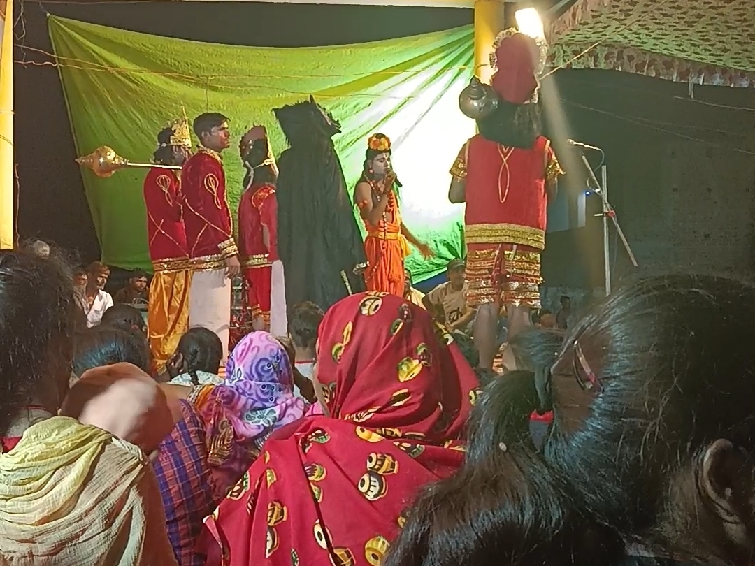 Maa Durga Jagran held in Purnia of Markamau | मरकामऊ के पुरनिया में हुआ ...