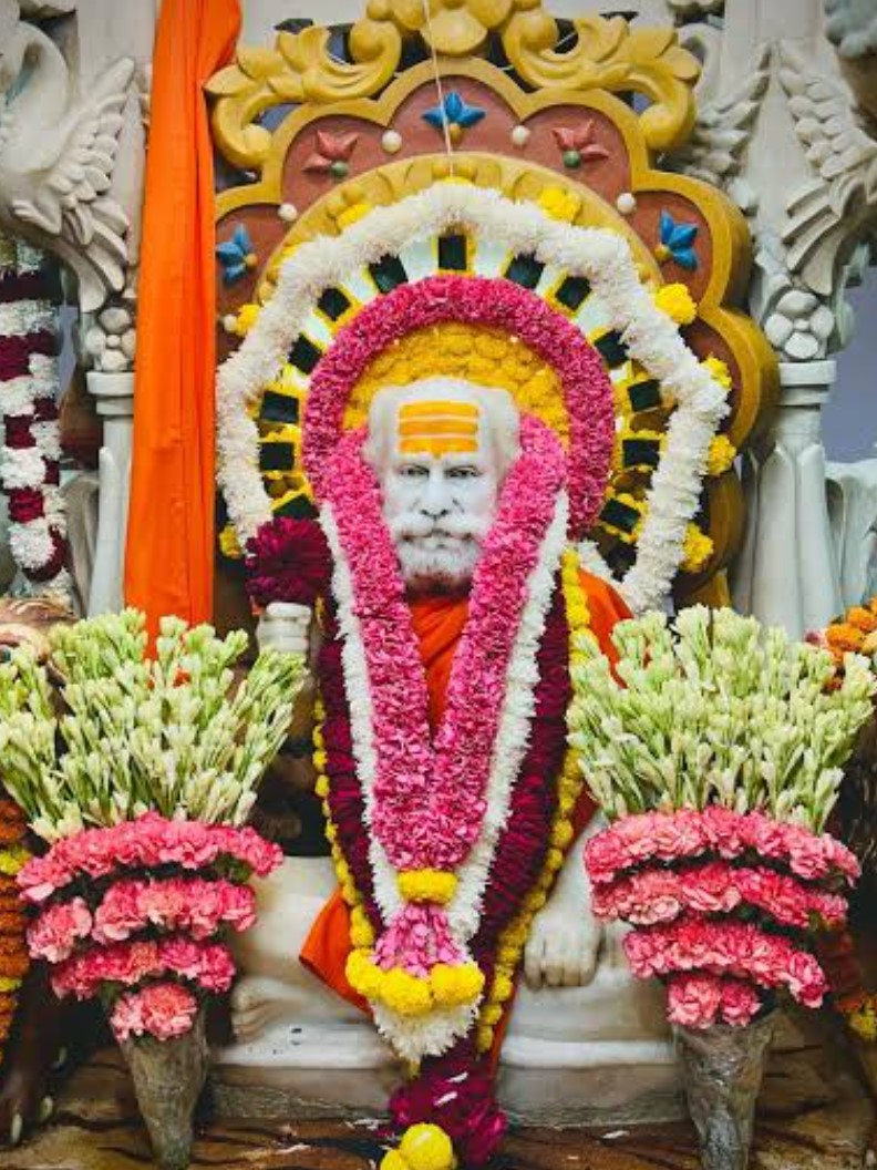 Harinam Sankirtan at Sri Dandi Swami Temple on Sharad Purnima on ...