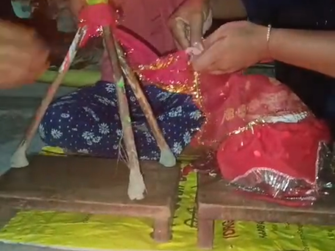 The marriage of Tesu-Jhenji was celebrated with great pomp in Mainpuri