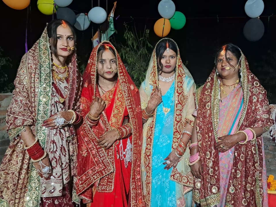 The splendor of Karva Chauth in Babhani | बभनी में करवा चौथ की रौनक ...