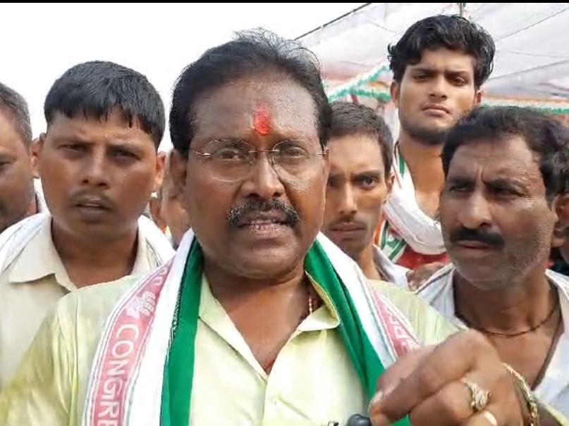 What happened to your promise...old video of MLA Vishwanath Ram goes ...