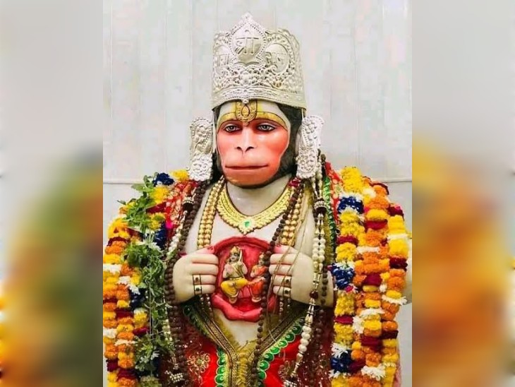 Hanuman Jayanti celebrated Lucknow aliganj lete hue hanuman setu | लखनऊ ...