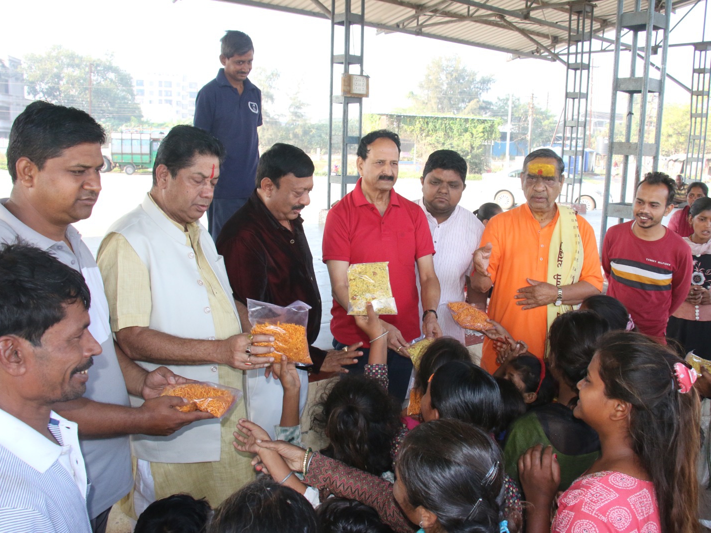 Service work of Vishwa Brahmin Samaj Sangh in Indore
