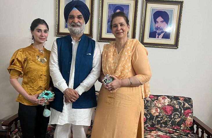 Navjot Singh Sidhu Wife ; Meet BJP Leader Taranjit Singh Sandhu ...
