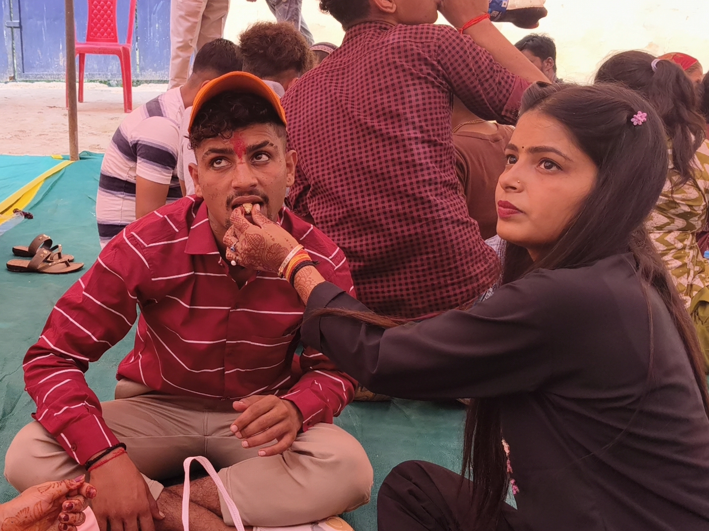 Bhai Dooj celebrated in Mathura jail | मथुरा जेल में मना भैया-दूज ...