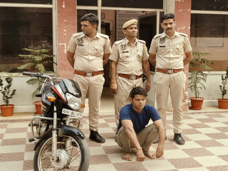 Theft accused arrested, bike recovered. Caught with the help of CCTV footage and other technical ...