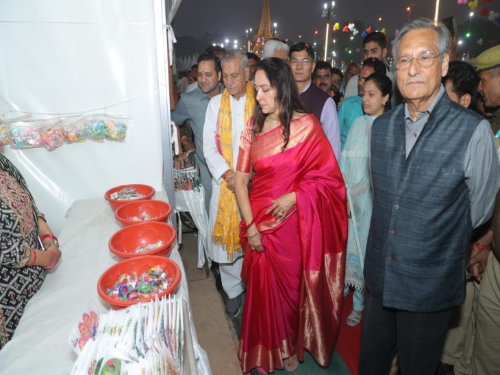 Music and songs enthralled the audience at Braj Raj Utsav | ब्रज रज ...