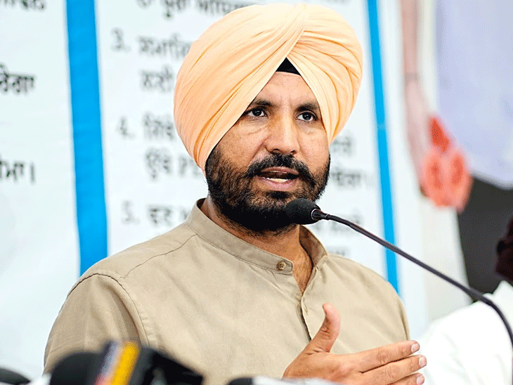 Election Commission election code of conduct violation notice Manpreet Badal and Amarinder Singh ...