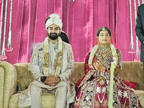 lok sabha speaker om birlas daughters wedding pic | लोकसभा अध्यक्ष ओम ...