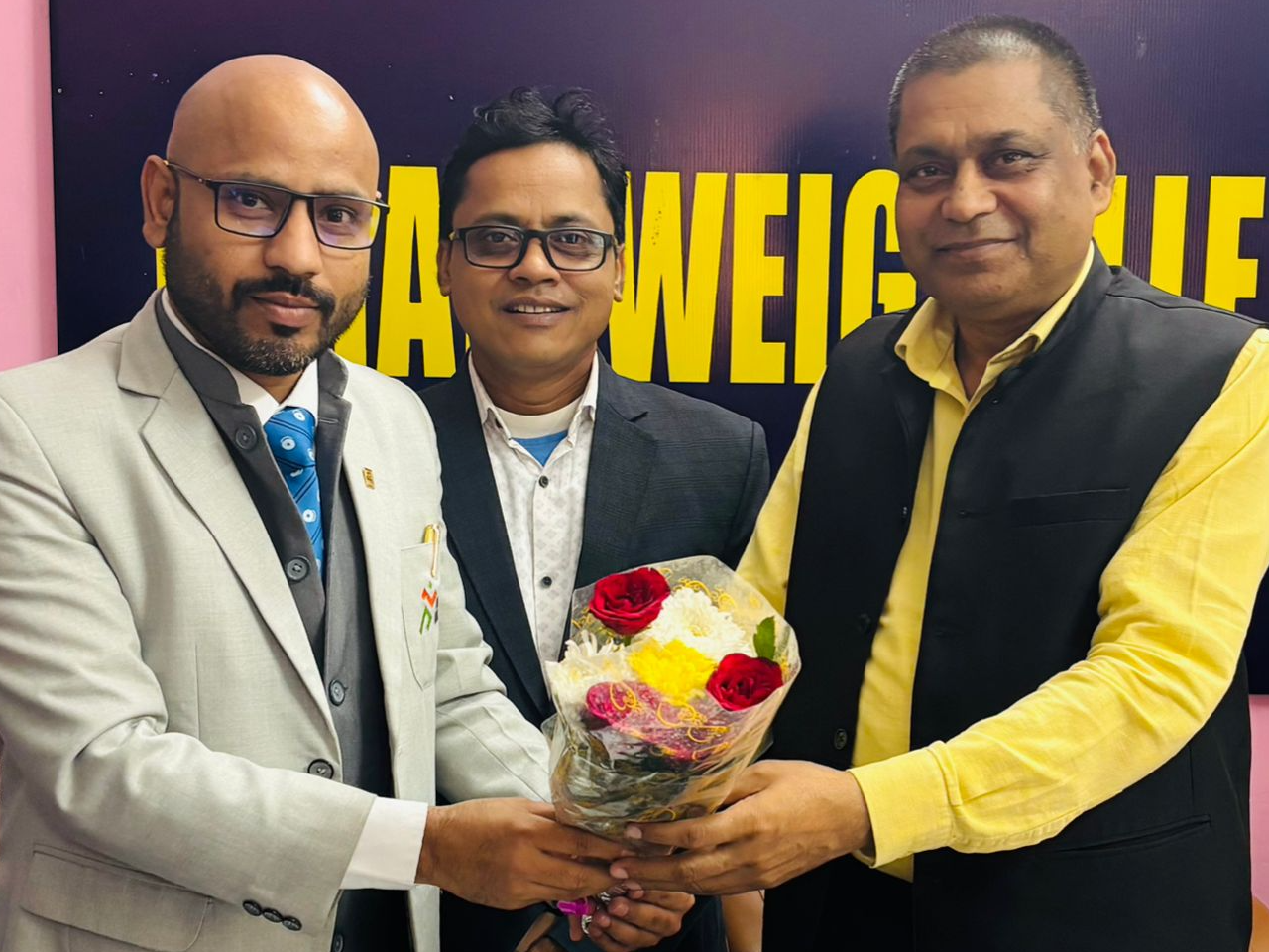 rajneesh bhaskar became the director of weightlifting competition india ...