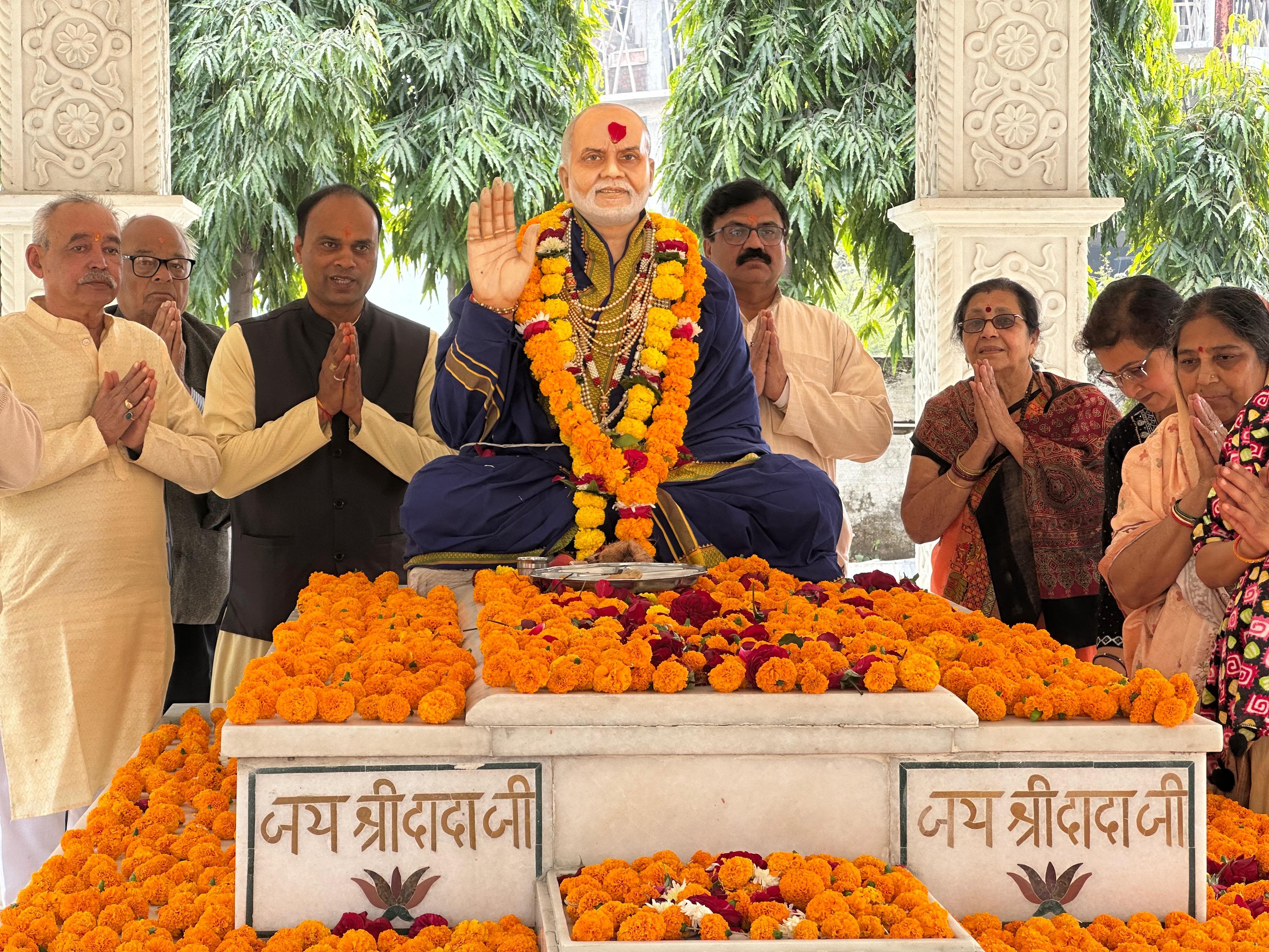 14th death anniversary of Dadaji Gurudev at Dadaji Dham Temple | दादाजी ...
