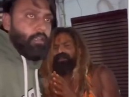 Case filed against influencer who beat up and abused sadhu in Varanasi ...