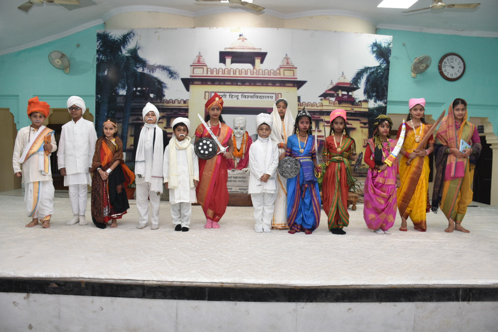 Rudrabhishek was organized in BHU on the birth anniversary of Mahamana ...