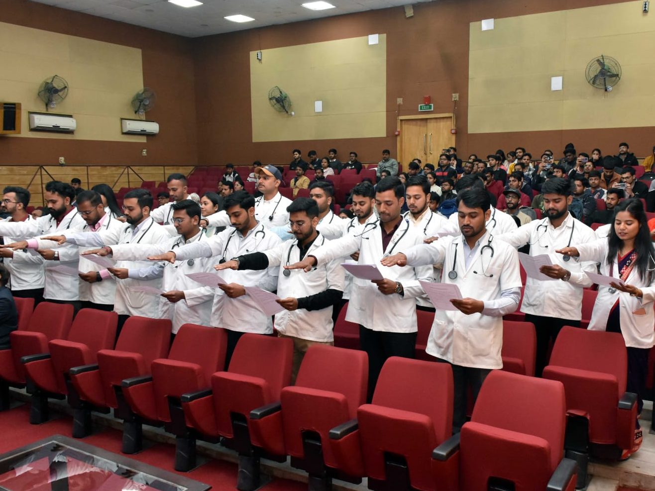 Passing out ceremony of students of 2019 batch at IVRI | IVRI में 2019 ...