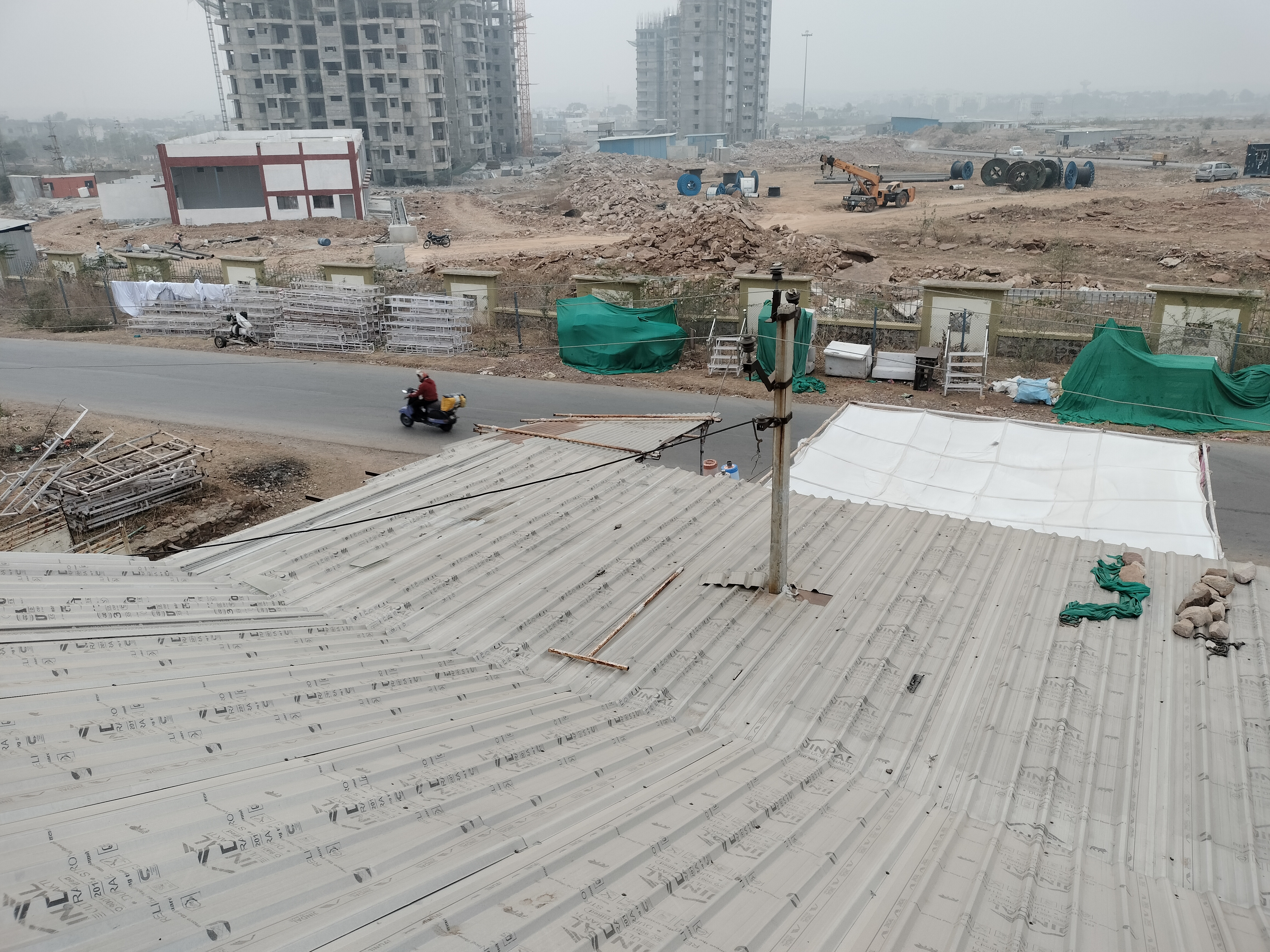A young man died after coming in contact with an 11KV line | 11केवी ...