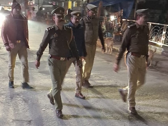 Police campaign to maintain peace in Kanpur countrysidee