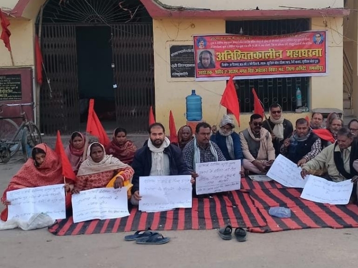 Dharna for justice to AI engineer Atul Subhash | AI इंजीनियर अतुल सुभाष ...