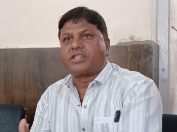 Commissioner Bharat Yadav's letter of appreciation to Pachor CMO | पचोर ...