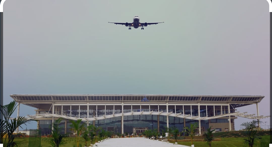 Prayagraj Airport starts night flights for Mahakumbh | Bhaskar English