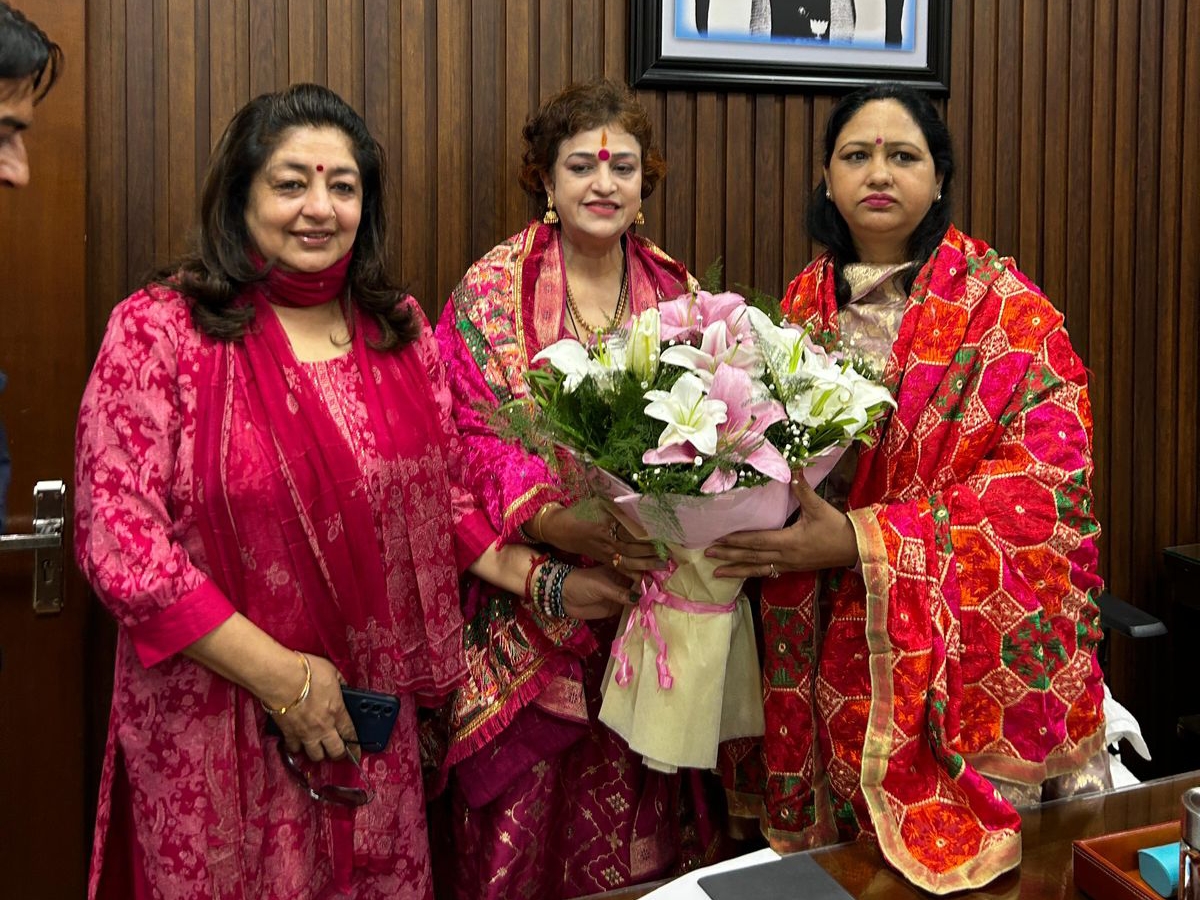 Panchkula CM wife met BJP leader ranjita mehta update | पंचकूला में ...