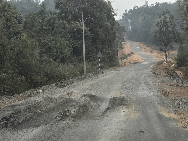 Chhattisgarh Public Works Department Bastar officials are such friends ...