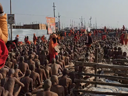 Mahakumbh Juna Akhara Naga Sadhu; Pind Daan Rituals | Sangam | महाकुंभ ...