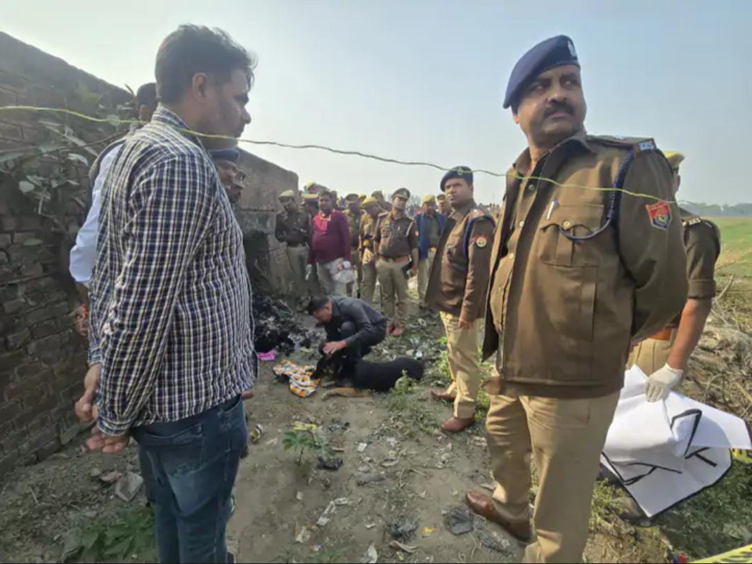 The half-burnt body of a woman has not been identified even after 24 days
