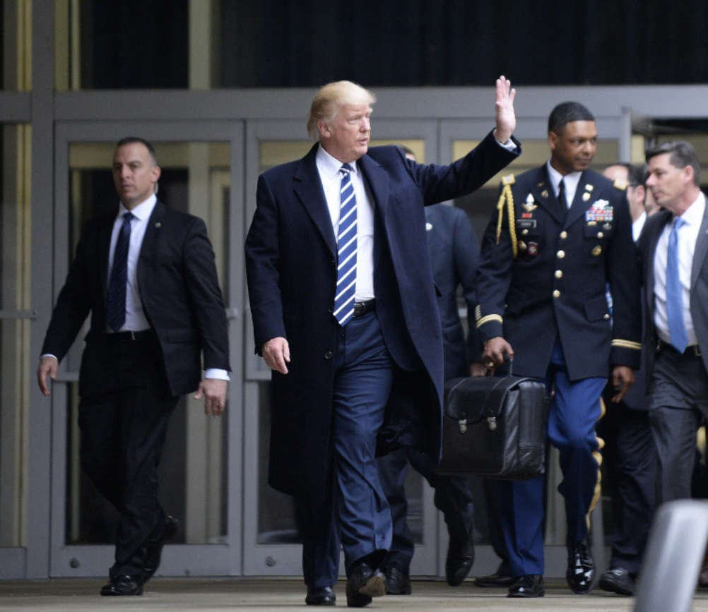 'Garbage Truck' at Trump's oath, nuclear football to be handed over in ...