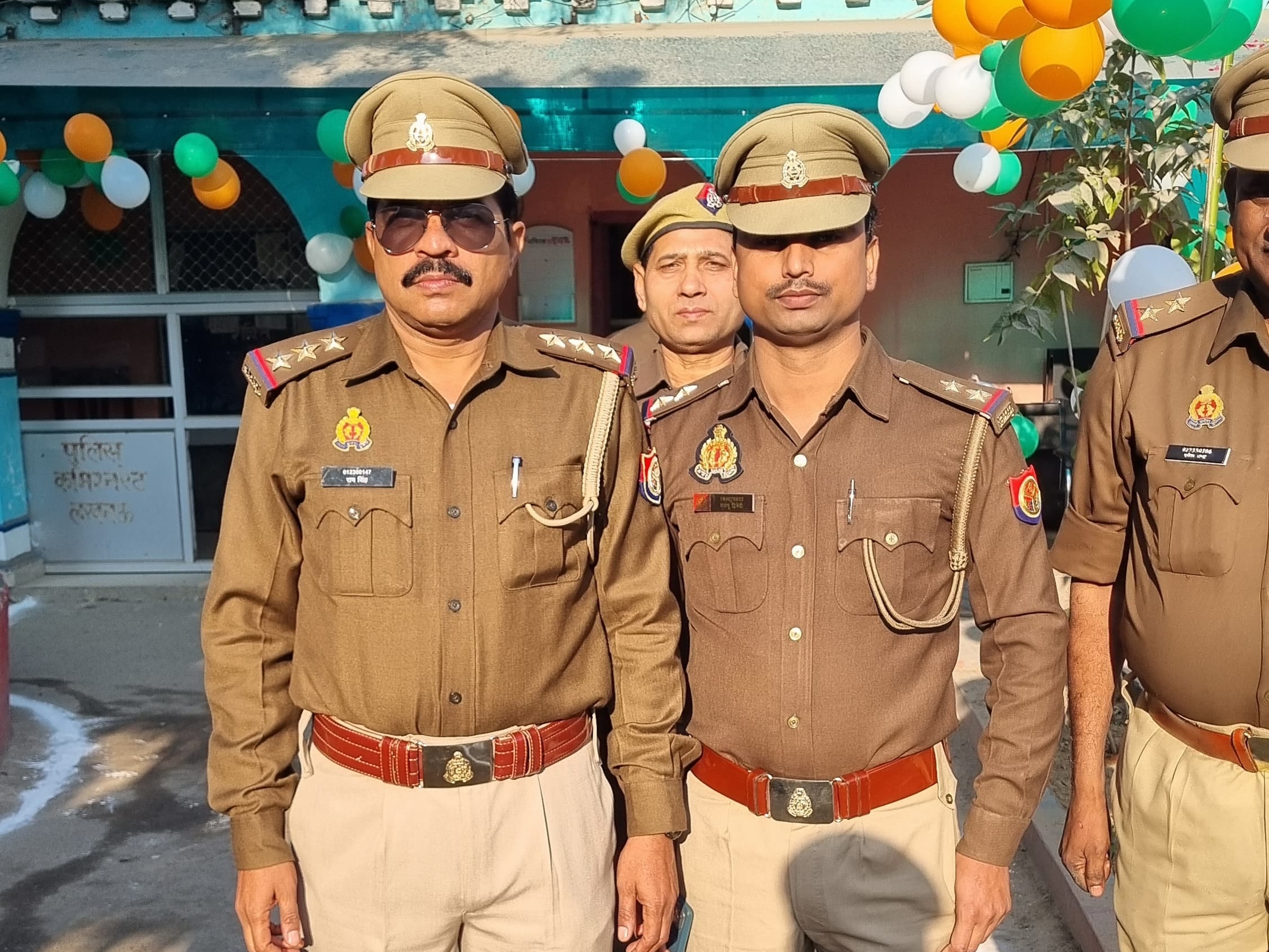 Republic Day organized at Banthra police station | बंथरा थाने में ...