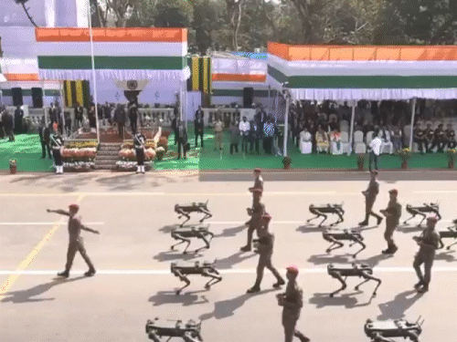 Robots parade at Kolkata on Republic Day celebration | Bhaskar English