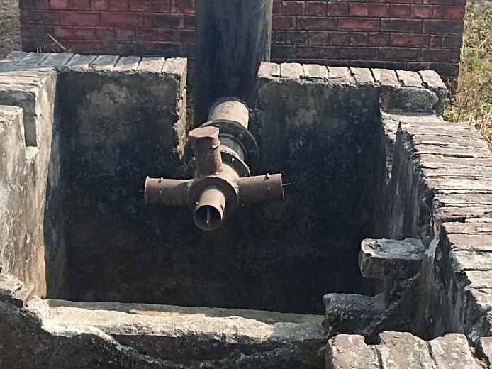 11 government tube wells in Zamania are closed for 3 years